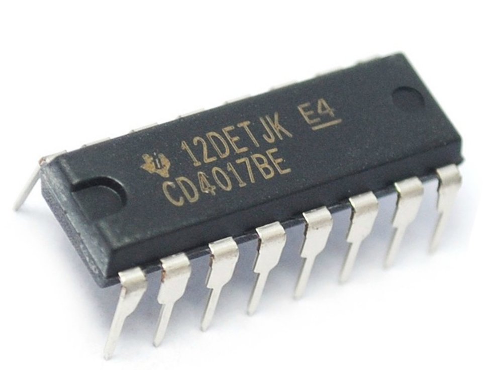 Decade Counter IC 4017 Working CD4017 Counter IC Working